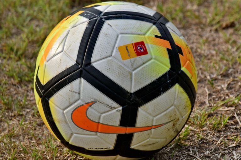 The Evolution of the Soccer Ball: From Leather to High-Tech – Soccer Rondo